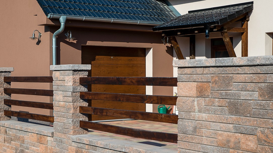 Plot u novostavby - CS-BETON | Stavby jako z kamene