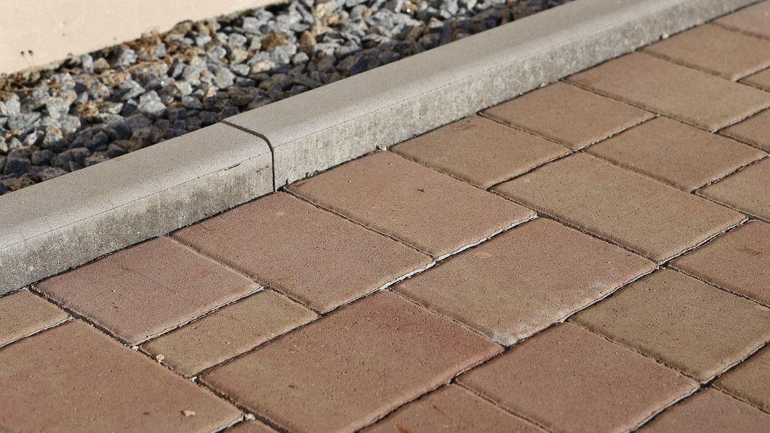 CSB - CURB STONE SQUARE T - CS-BETON – the construction just like from ...