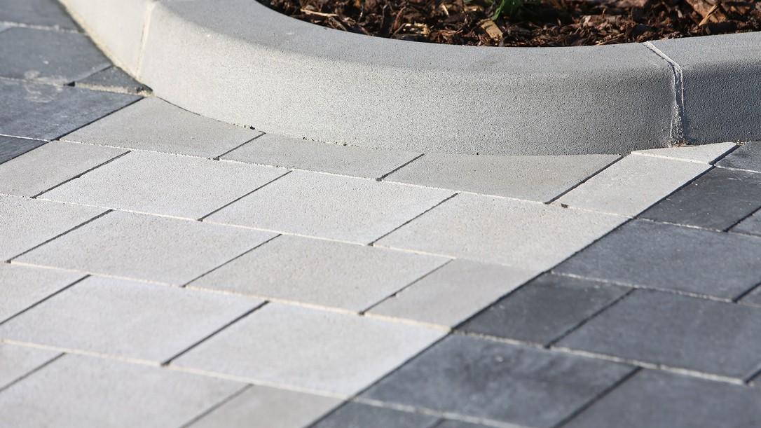 CSB - CURB STONE HALF - BATTERED H - CS-BETON – the construction just ...