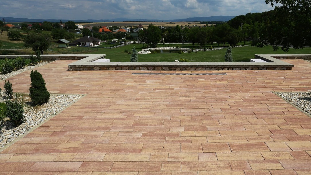 CSB - VALENCIA - CS-BETON | Stavby jako z kamene