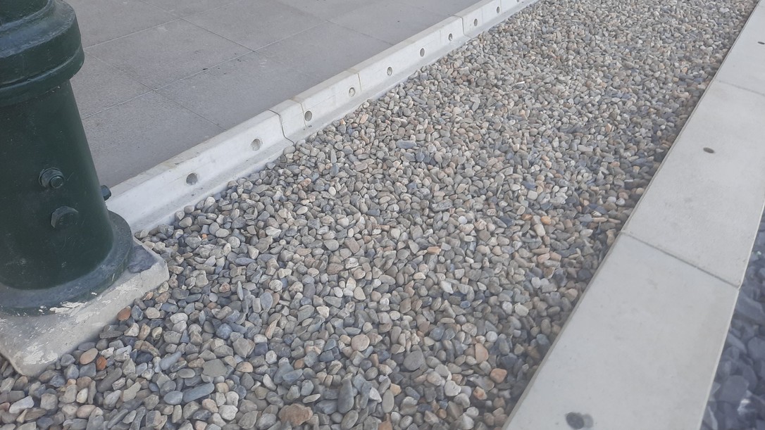 CSB - DRAINAGE CURBSTONE - CS-BETON – the construction just like from stone